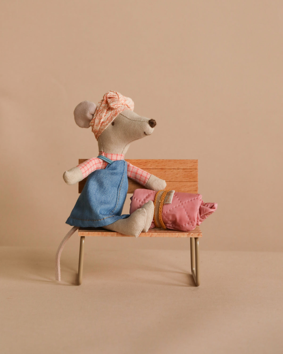 Maileg Mice With Magnetic Hands– Odin Parker