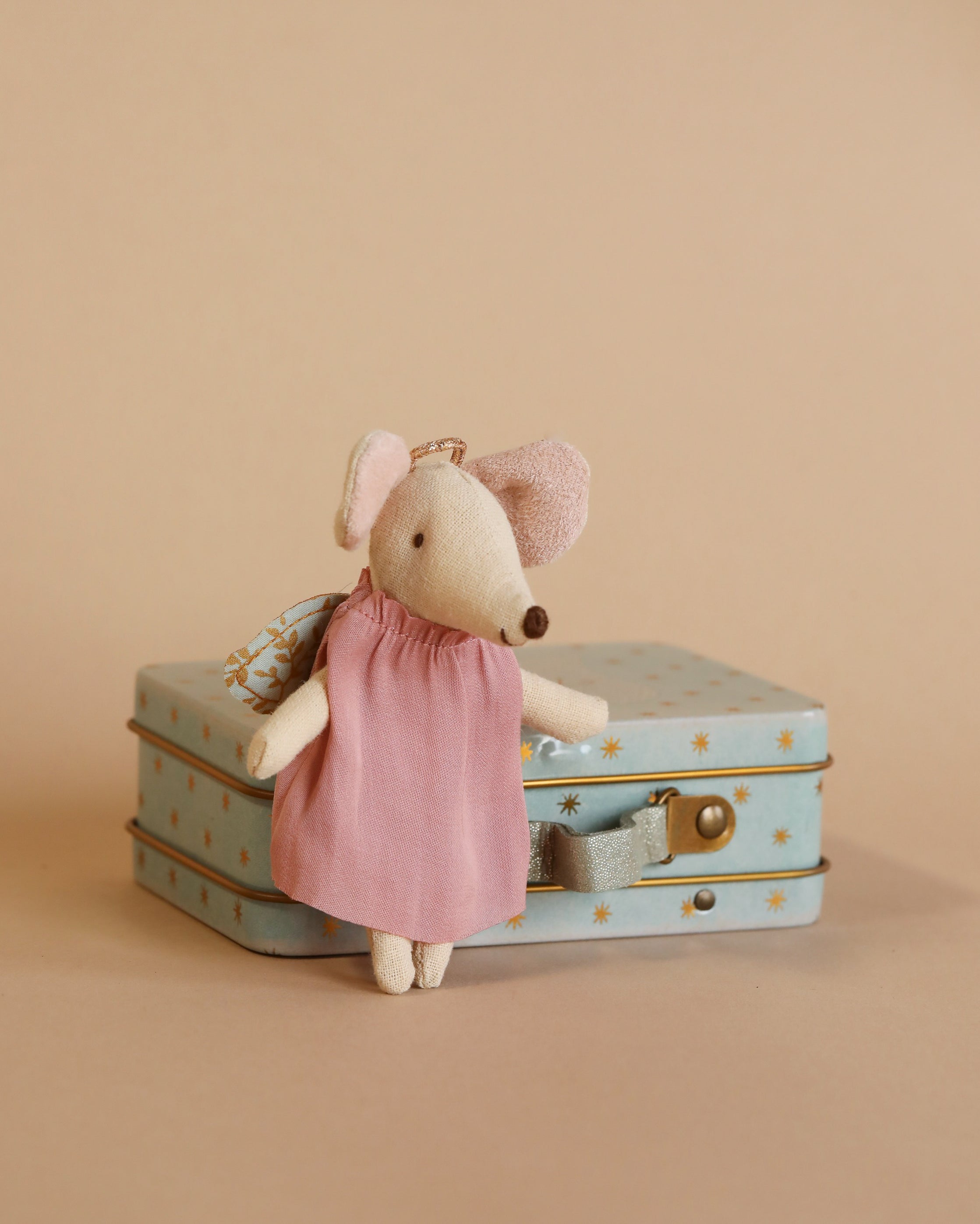 Maileg Angel Mouse in Metal Suitcase– Odin Parker